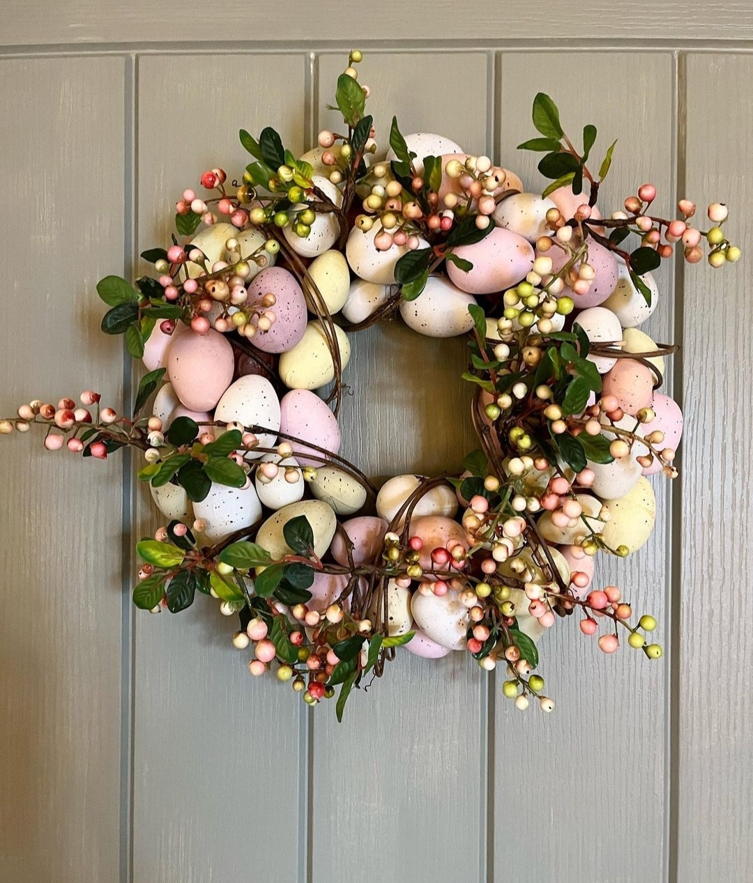 Easter wreaths For Front Door Decoration - Her Blog Journal