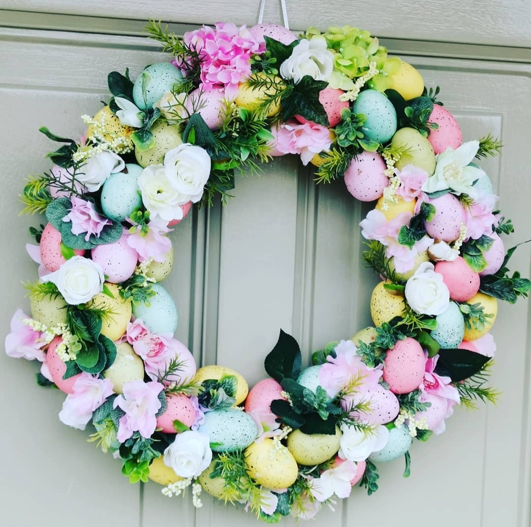 Easter wreaths For Front Door Decoration - Her Blog Journal
